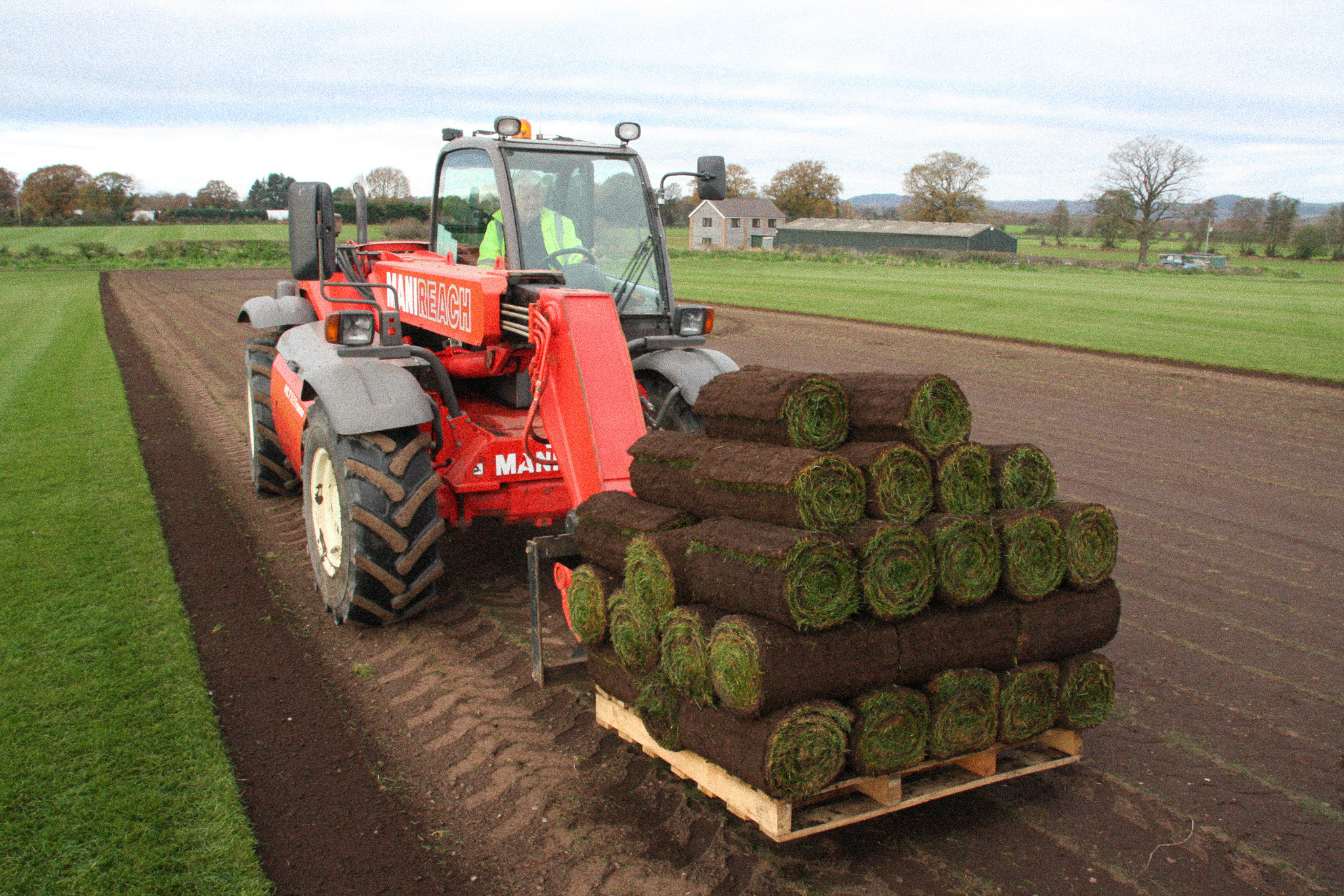 Commercial Turf – Wrekin Turf